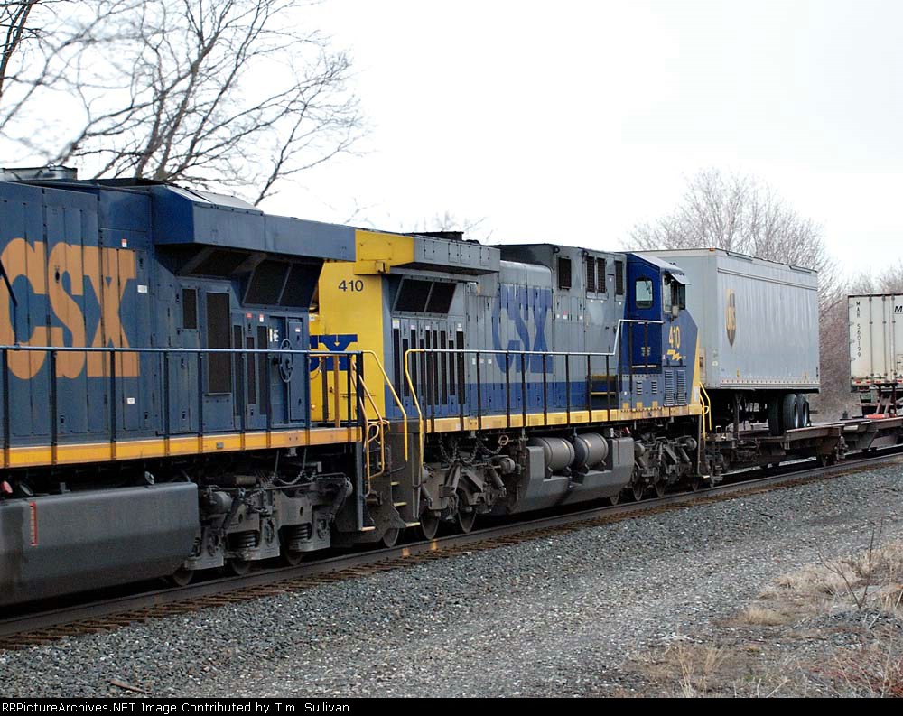 CSX 410